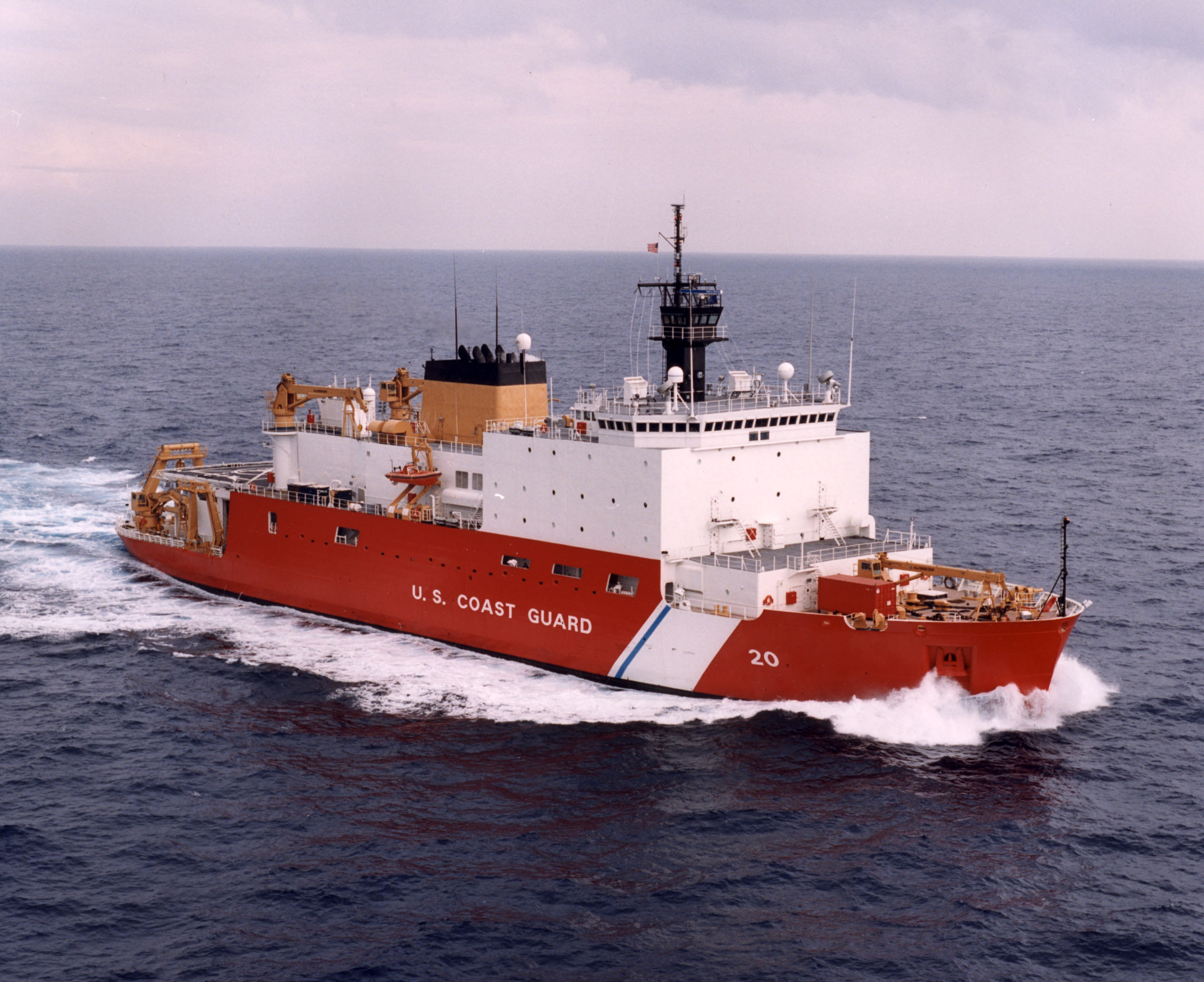 The USCGC Healy, US Coast Guard icebreaker and the Guard's largest ...